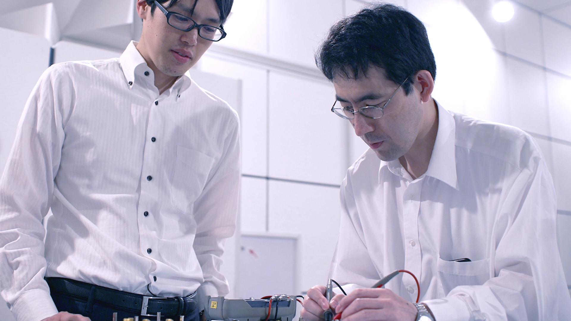 EMC Countermeasure Design │ 羅姆的生產製造 │ 企業資訊 │ 公司介紹 │ 羅姆半導體集團 - ROHM ...